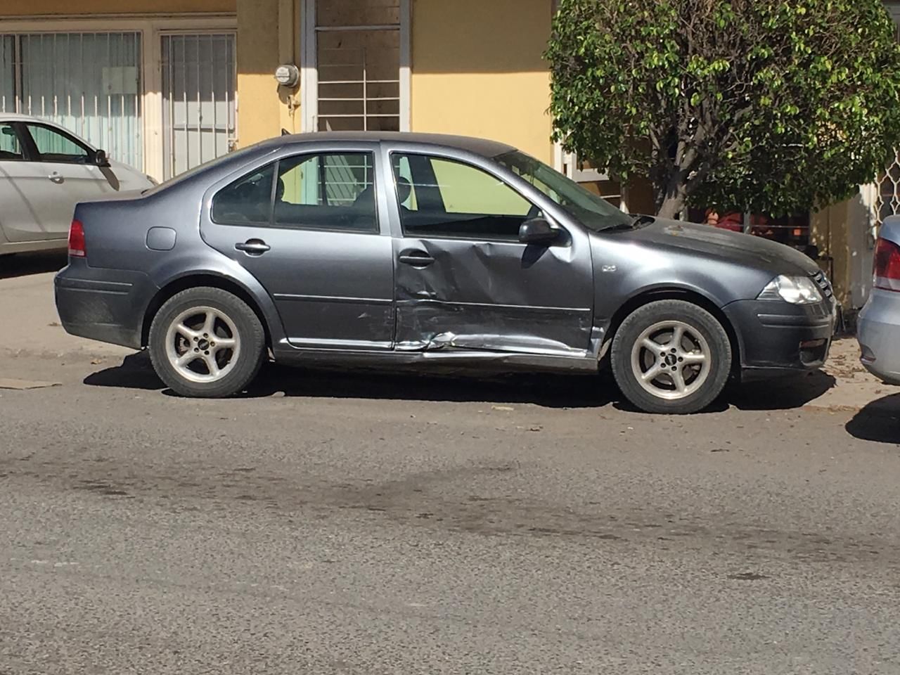 Se Queda Sin Frenos Y Provoca Choque