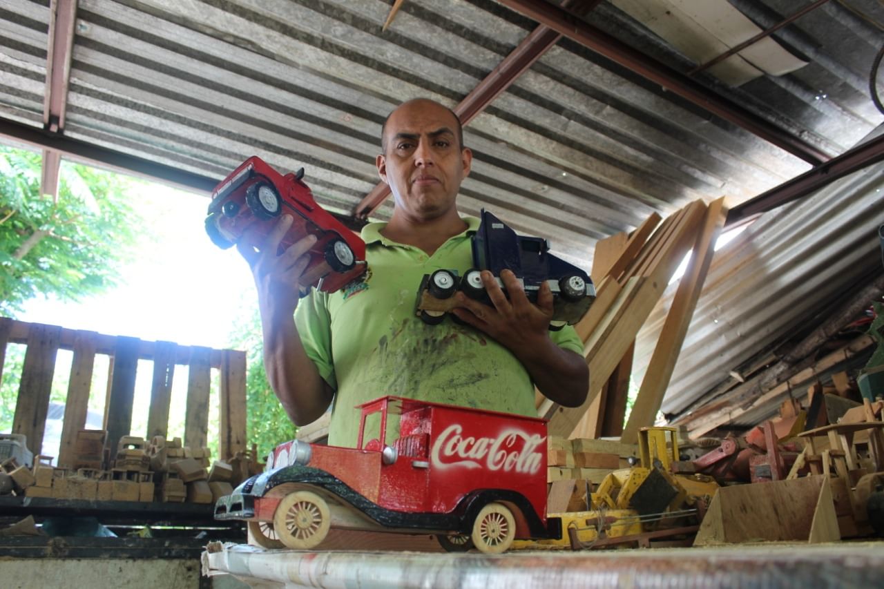 Artesanías en madera, inspiración de Jaime Bocanegra
