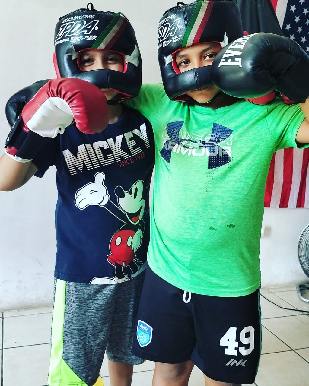 Jr Team invita a clases de box para niños y niñas