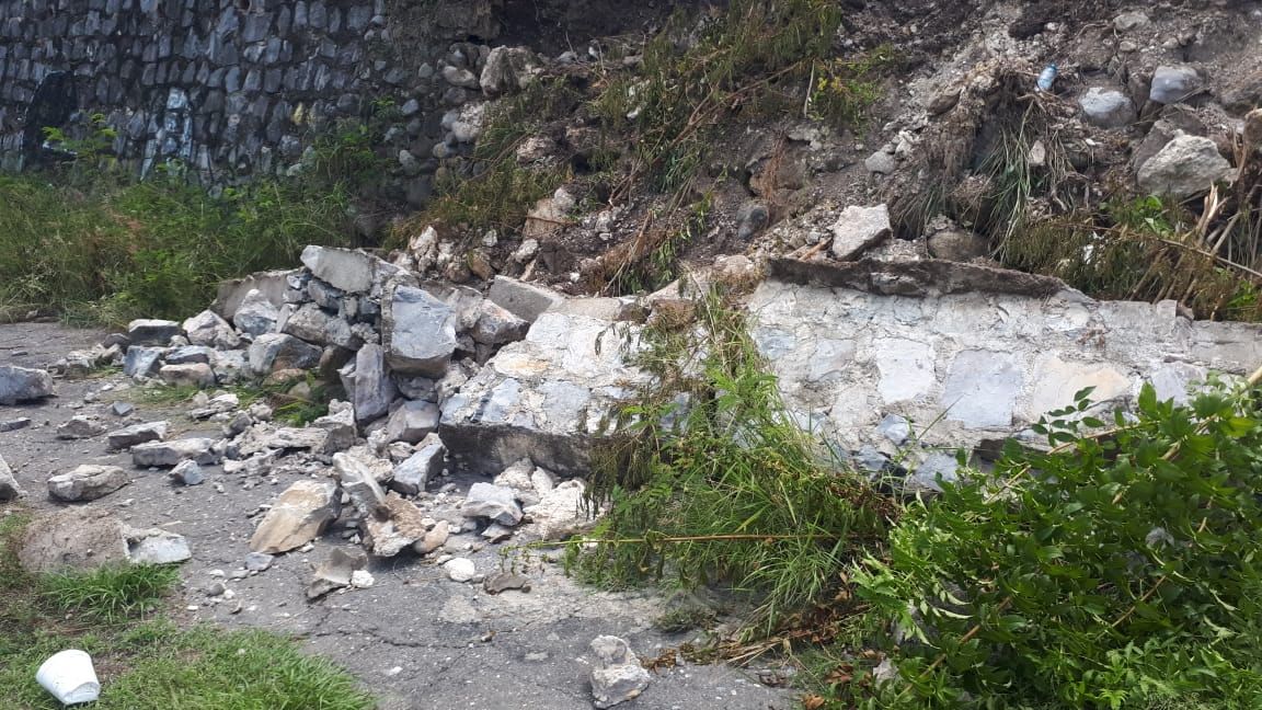 El Mirador se derrumba