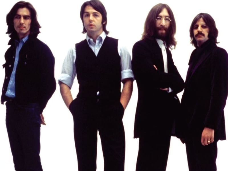 The Beatles anuncia 'Now and Then', canción inédita con la voz de John ...