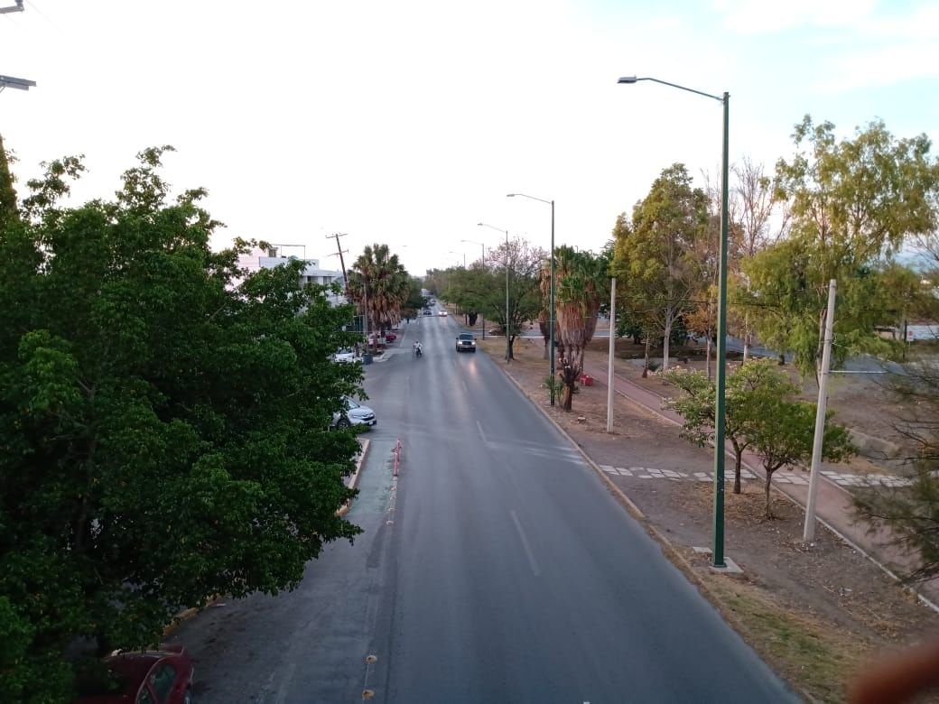 Disfrute el Sol Antes de que Llegue el Frio, Sábado a 28 Grados