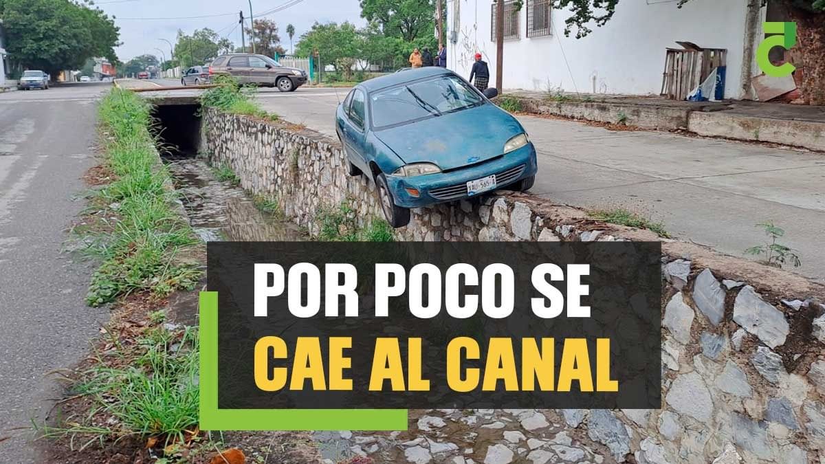 Por poco se cae al canal