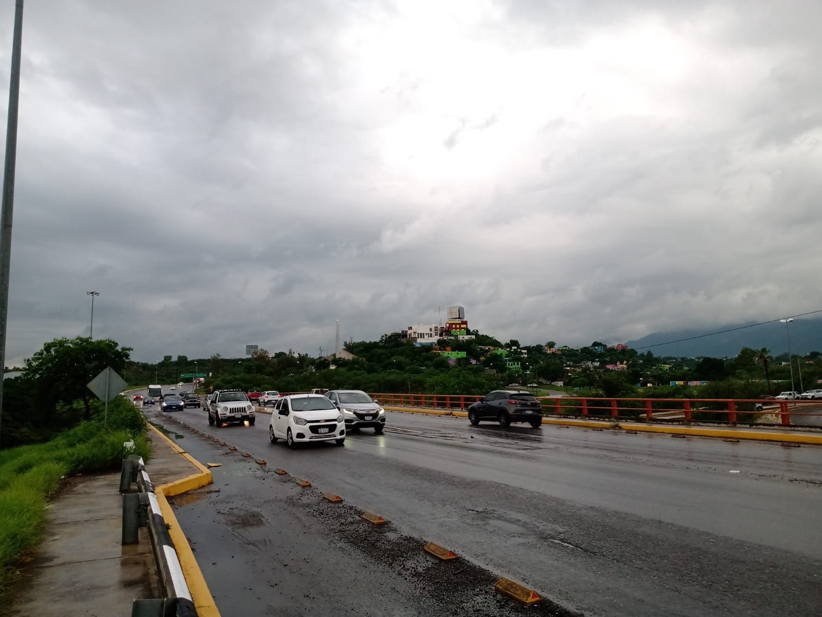 Clima agradable con posibilidad de lluvia