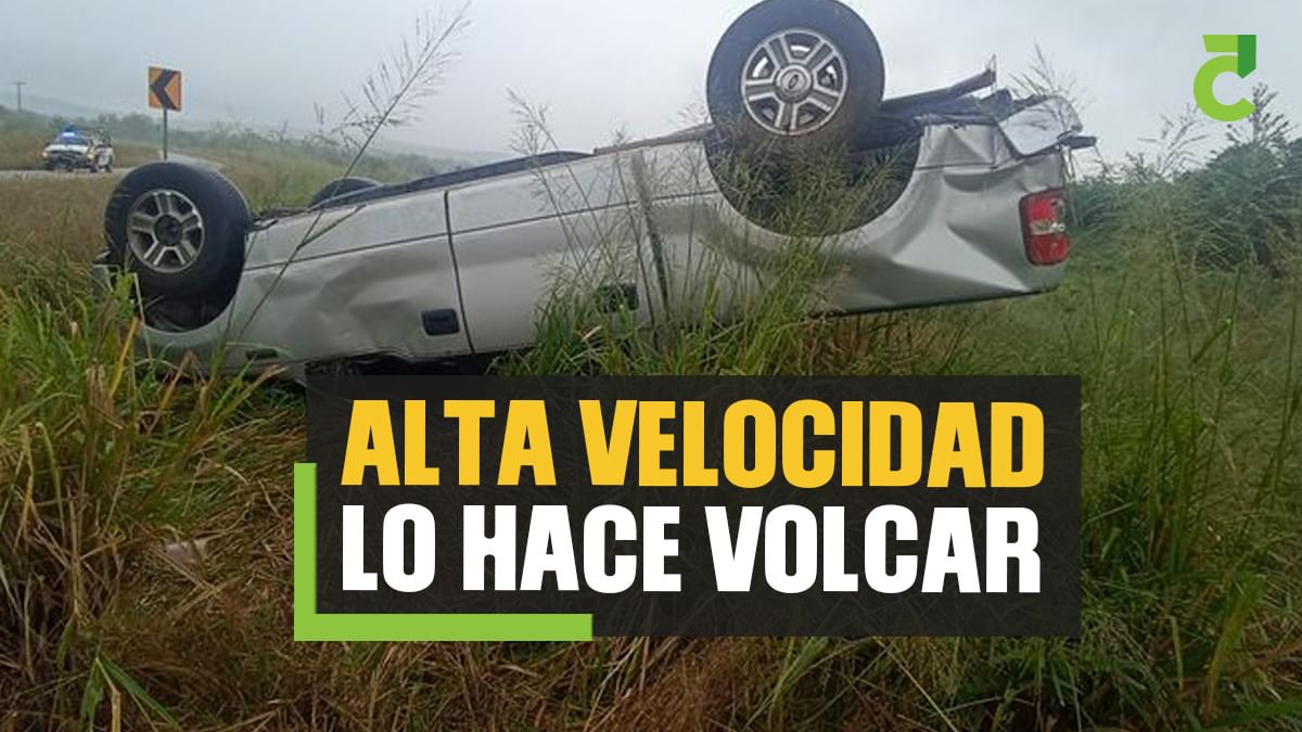 Alta velocidad lo hace volcar