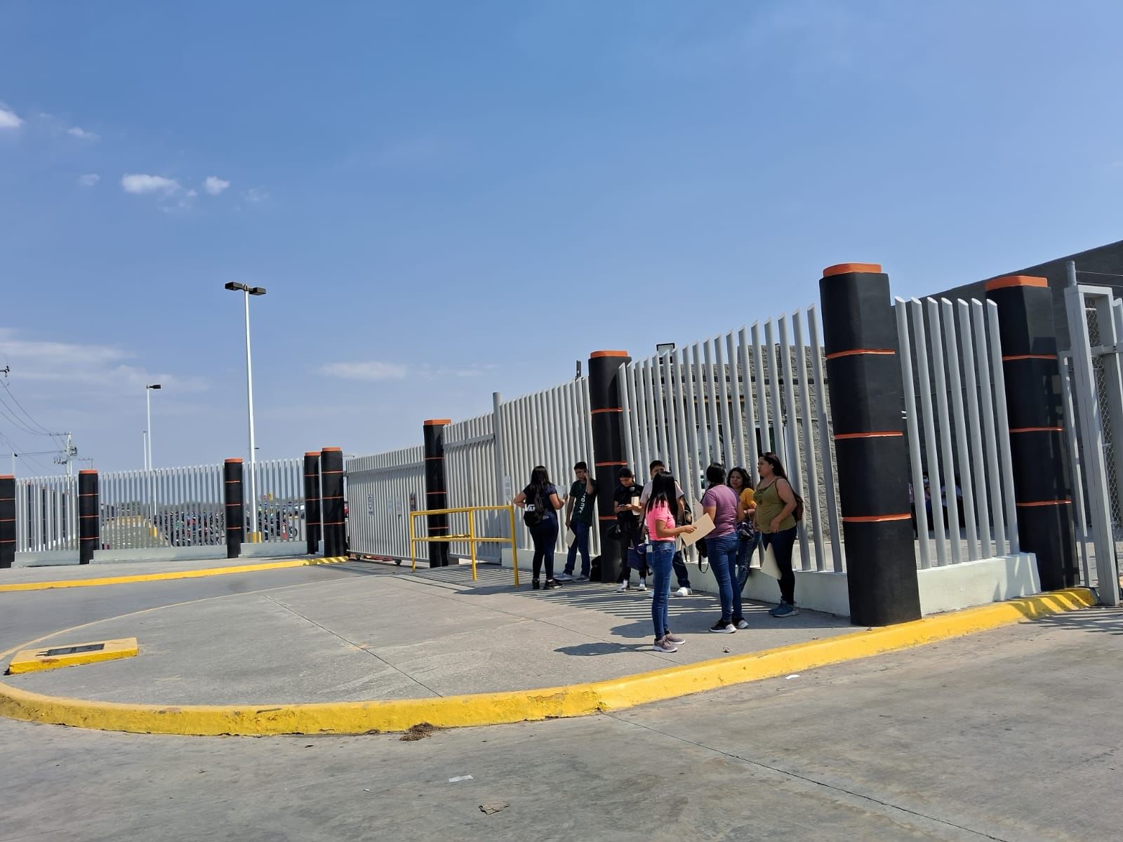 Despidos masivos en maquiladora Aptiv