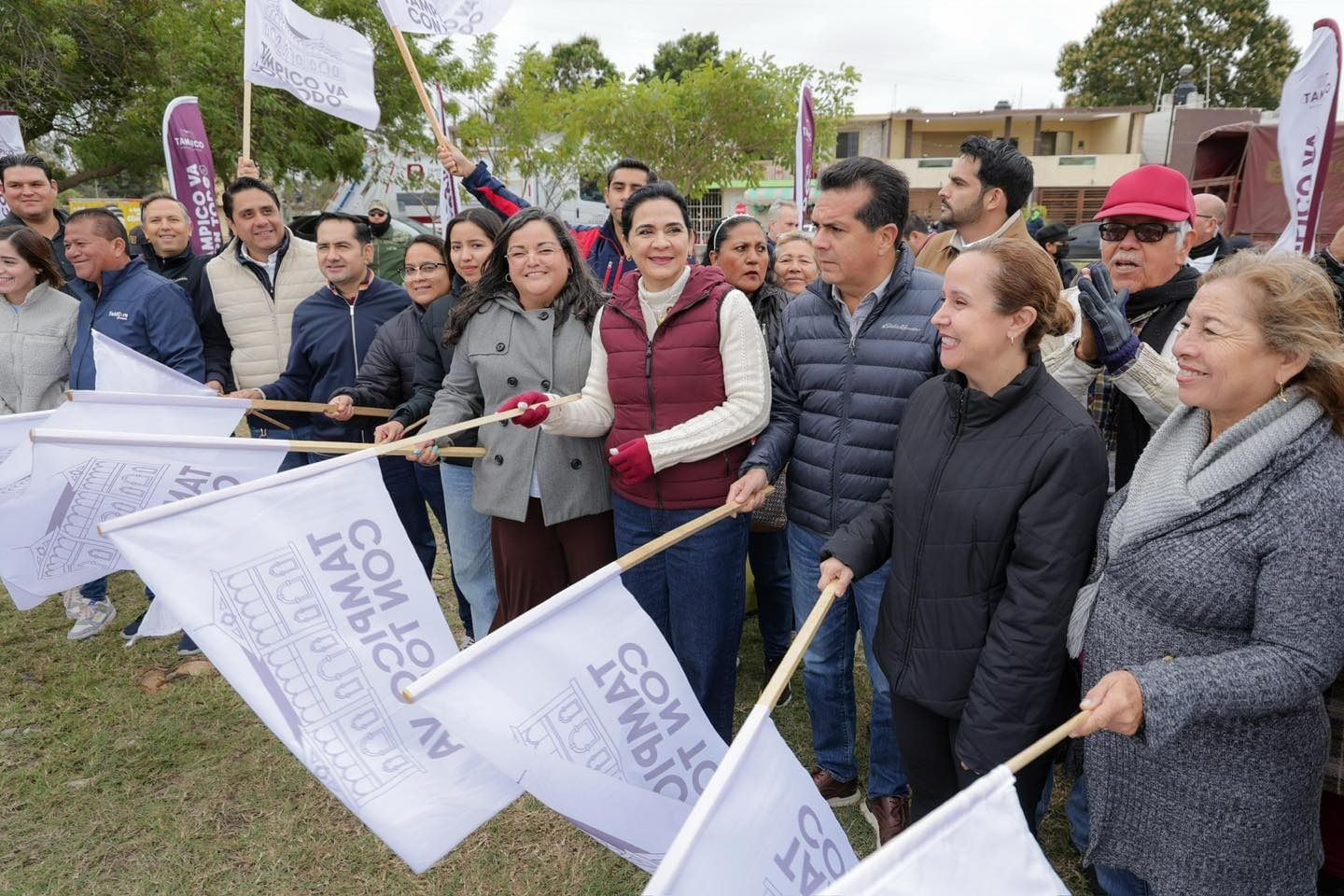 Encabeza Mónica Villarreal combate frontal al dengue