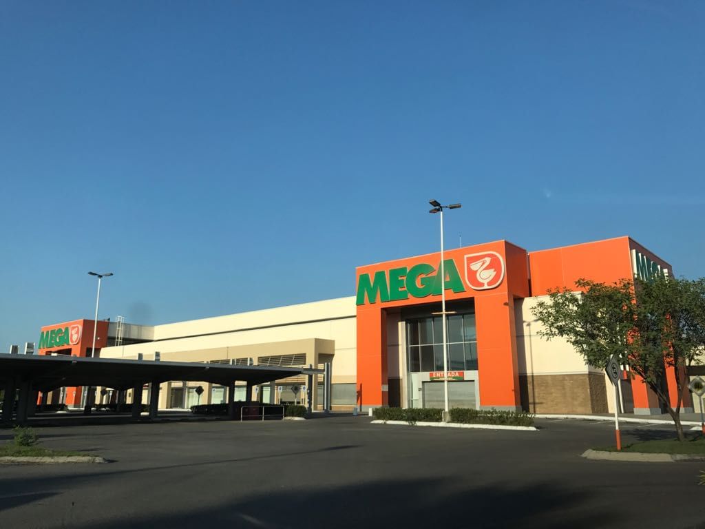 Ofrecen Mega Comer de almacén a Gobierno