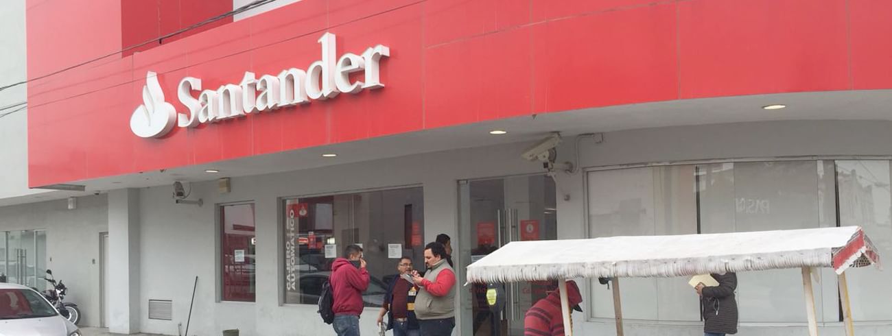 En estas sucursales de Santander-Serfin pagarán becas