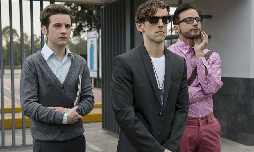 actor de ‘Club de Cuervos’ publica foto de desnudo