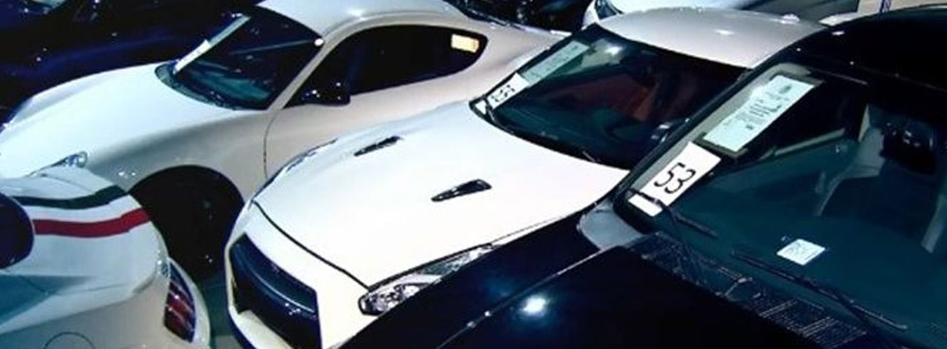 AMLO anuncia subasta de nuevo lote de autos de lujo