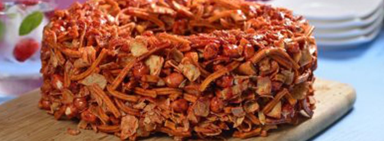 Mexicanos gastan el 30% de su salario en botanas saladas