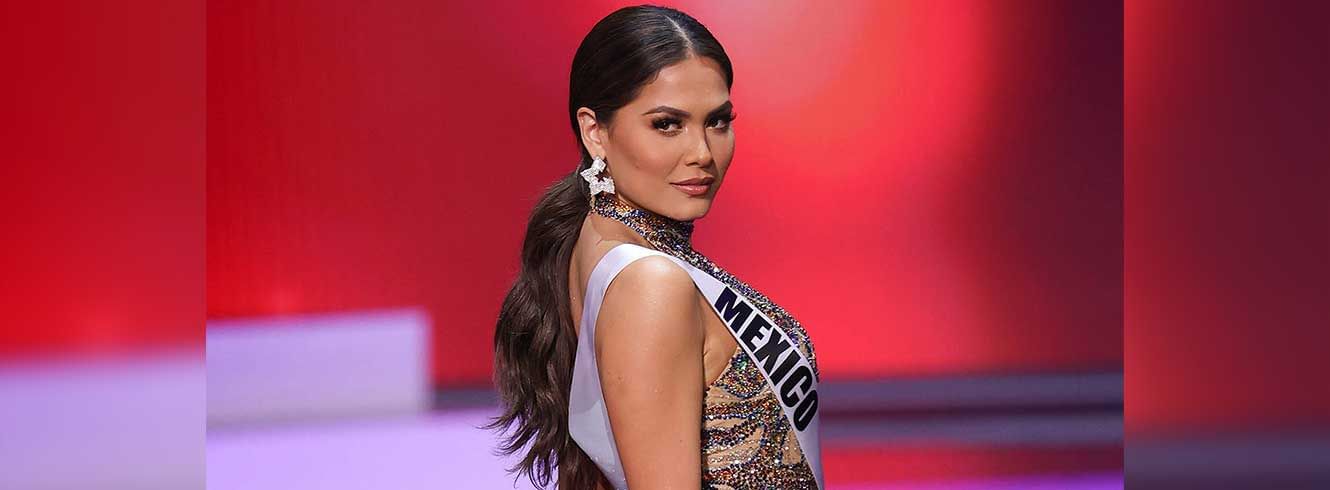 Andre Meza "presume" su lujosa mansión en Miami