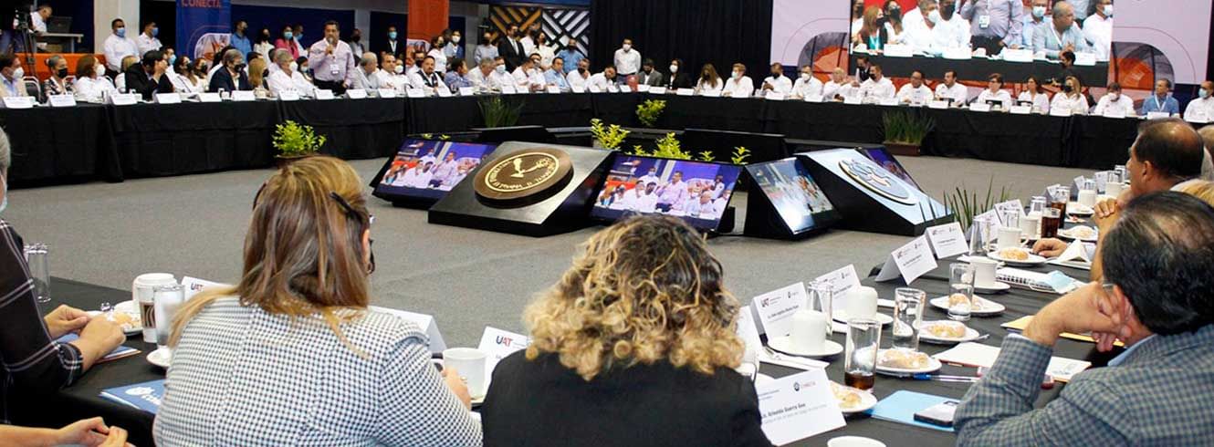 Rector preside el encuentro Conecta UAT con sectores del sur de Tamaulipas
