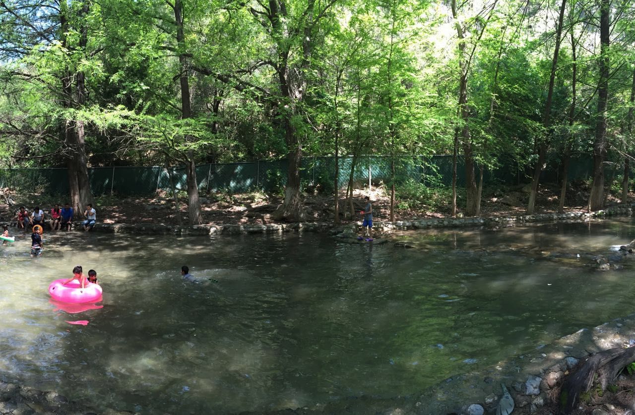 Desdeñan victorenses al río Los Troncones en el verano