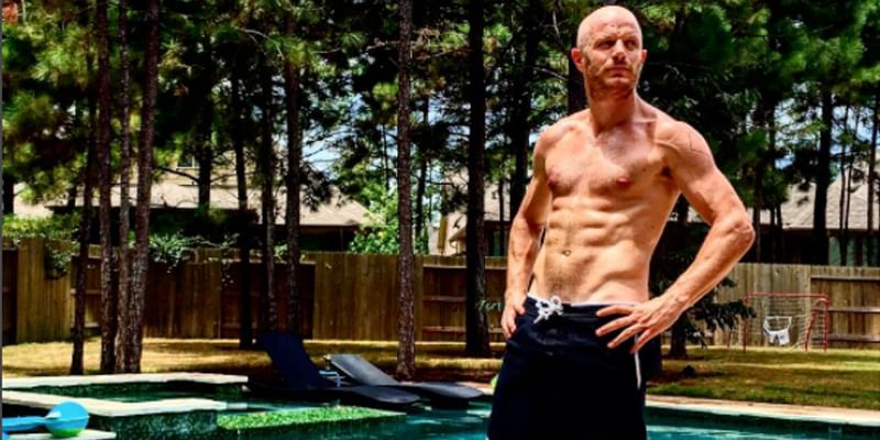 Facundo estrena novia y cuerpazo