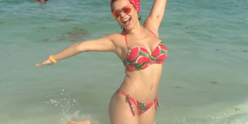 Karla Luna muestra ‘encantos’